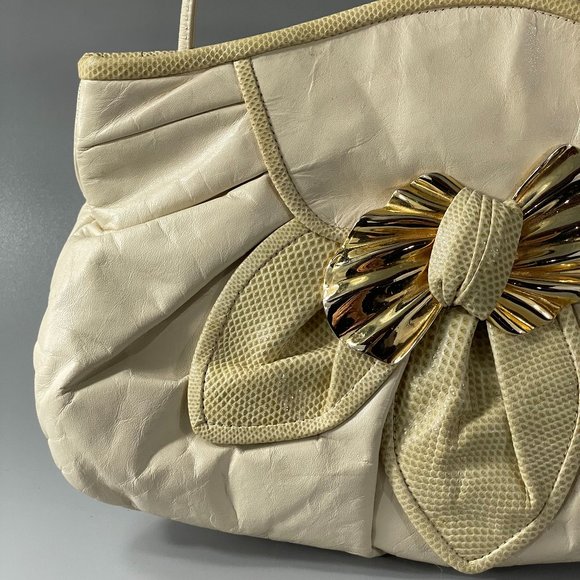 Cynthia Lockhart | Bags | Vintage Cynthia Lockhart New York Beige ...
